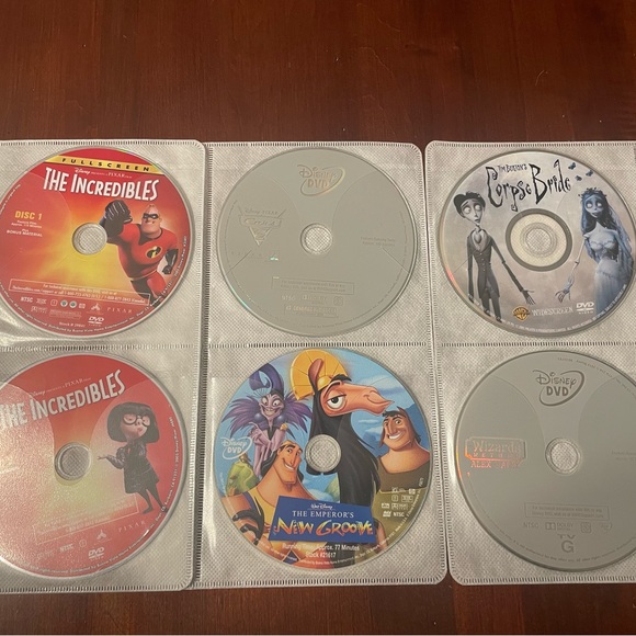 Media | Bundle 1 Disney Dvds Movies Pixar Wb Incredible Toy Story Pooh ...